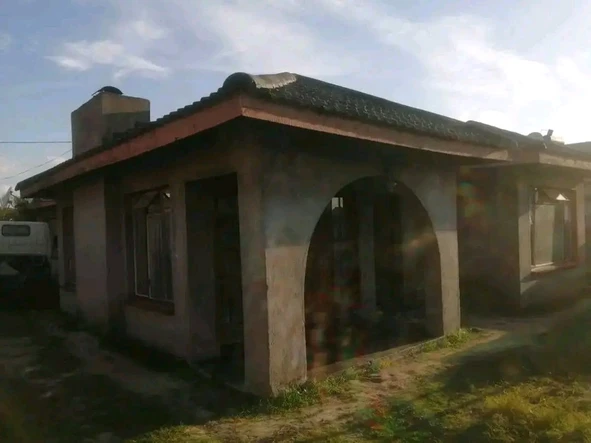 Property for Sale in Mainway Meadows, Harare South | 35 listings ...