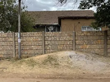 Houses for Sale in Southerton, Harare South | 6 listings