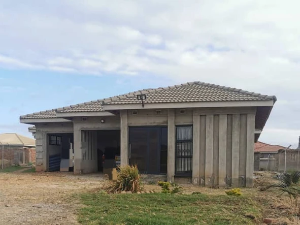 Houses for Sale in Sandton Park, Harare West | 28 listings