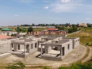 Houses, Townhouses & Complexes for Sale in Hatfield, Harare South | 36 ...