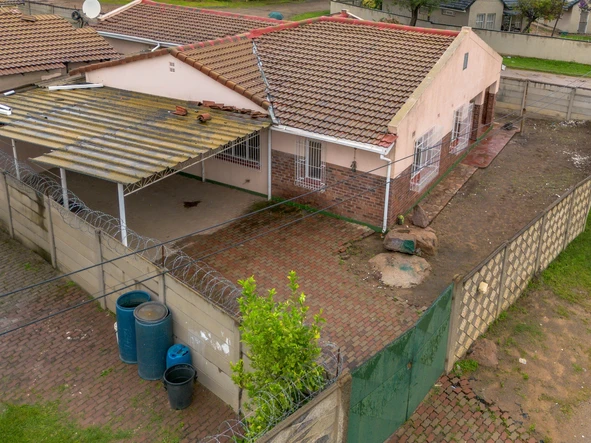 4 Bed Houses for Sale in Msasa Park | PGP238786