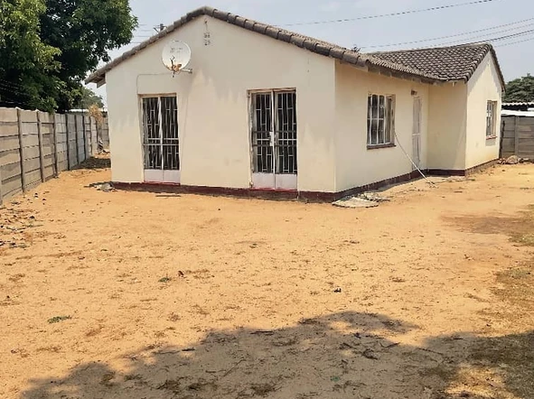 3 Bed Houses for Sale in Msasa | PNT235597