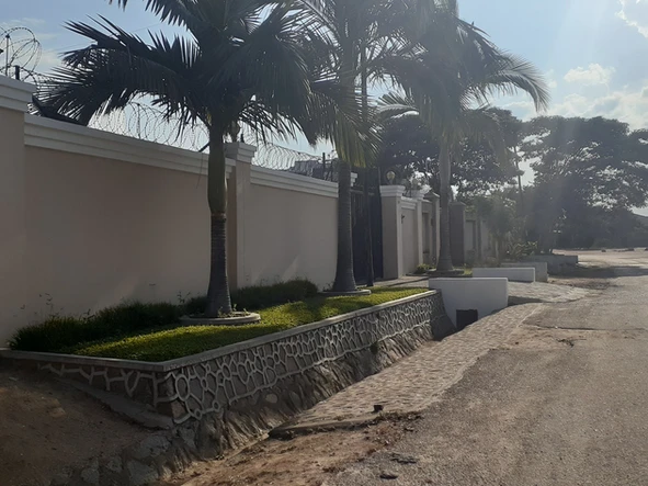 Houses for Sale in Mainway Meadows, Harare South | 29 listings